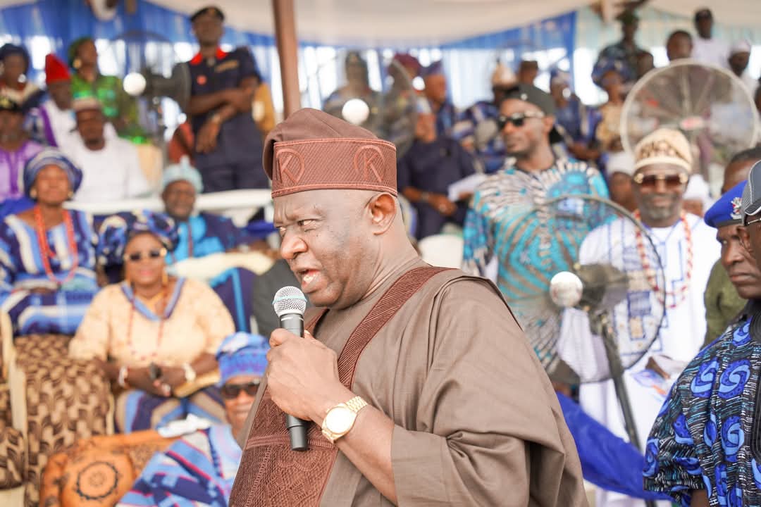 Kabba Cultural Day: Sen. Karimi Donates N50m, Sues for Peace, Unity ...